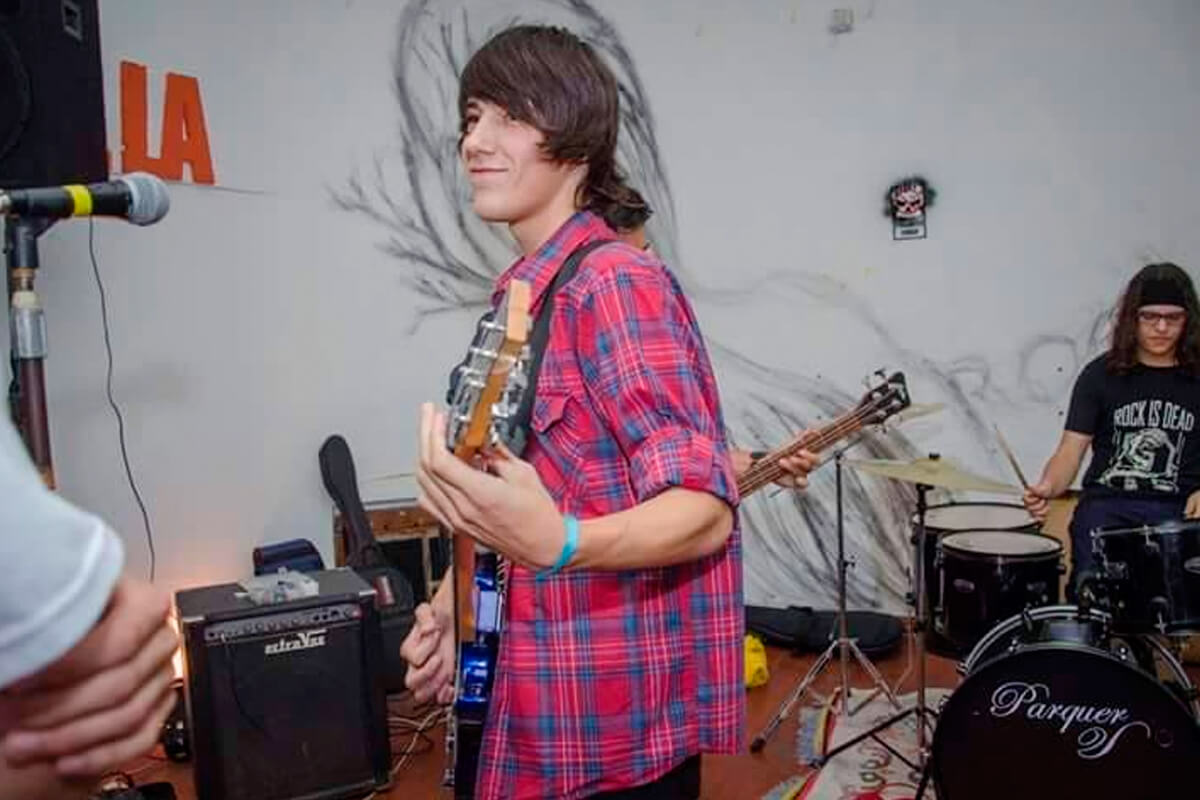 ÁLVARO CASTRO: "EMPECÉ A ESCUCHAR METAL A LOS 11 AÑOS" - Revista WAM